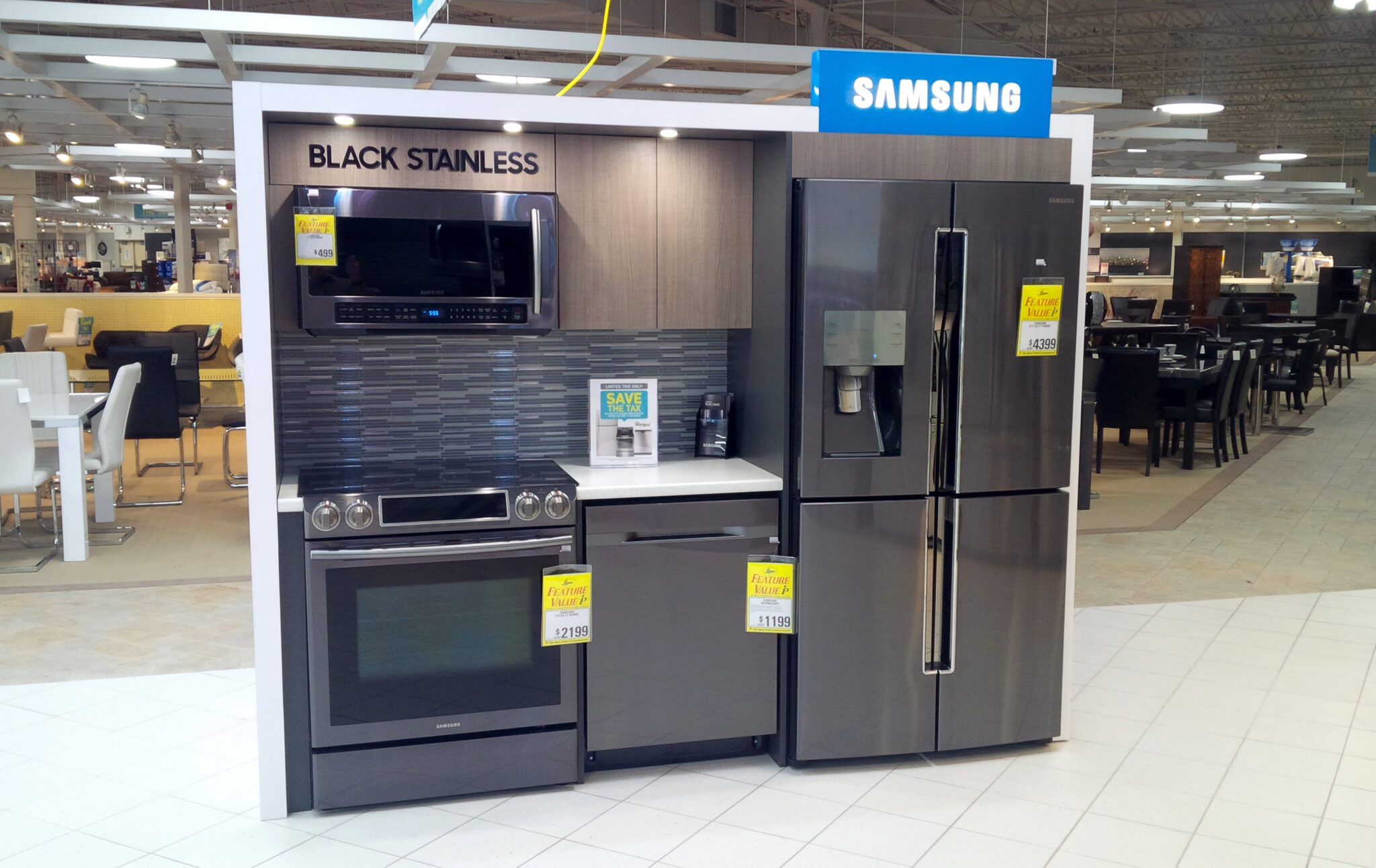 Retail Panel Solutions | Panel Manufacturer | Custom Wood Panels